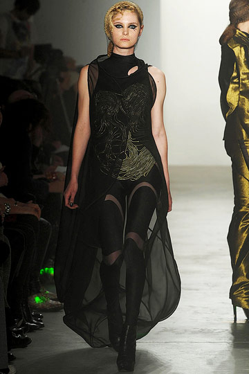 Chloe Callahan | Page 2 | the Fashion Spot