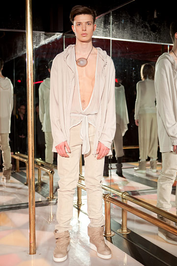 Louis Galloway | the Fashion Spot