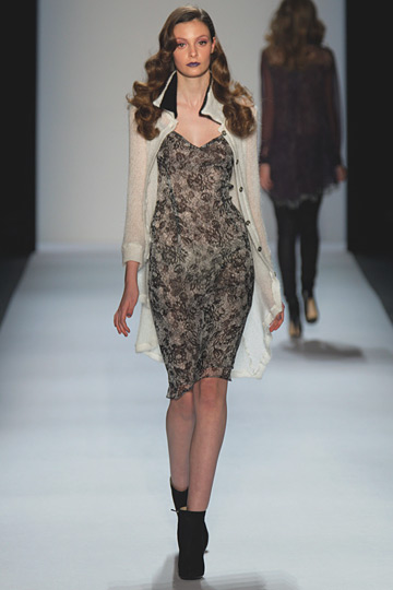 Lucy Raborn | the Fashion Spot