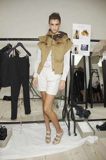 Kimberly McCullough | Page 8 | the Fashion Spot